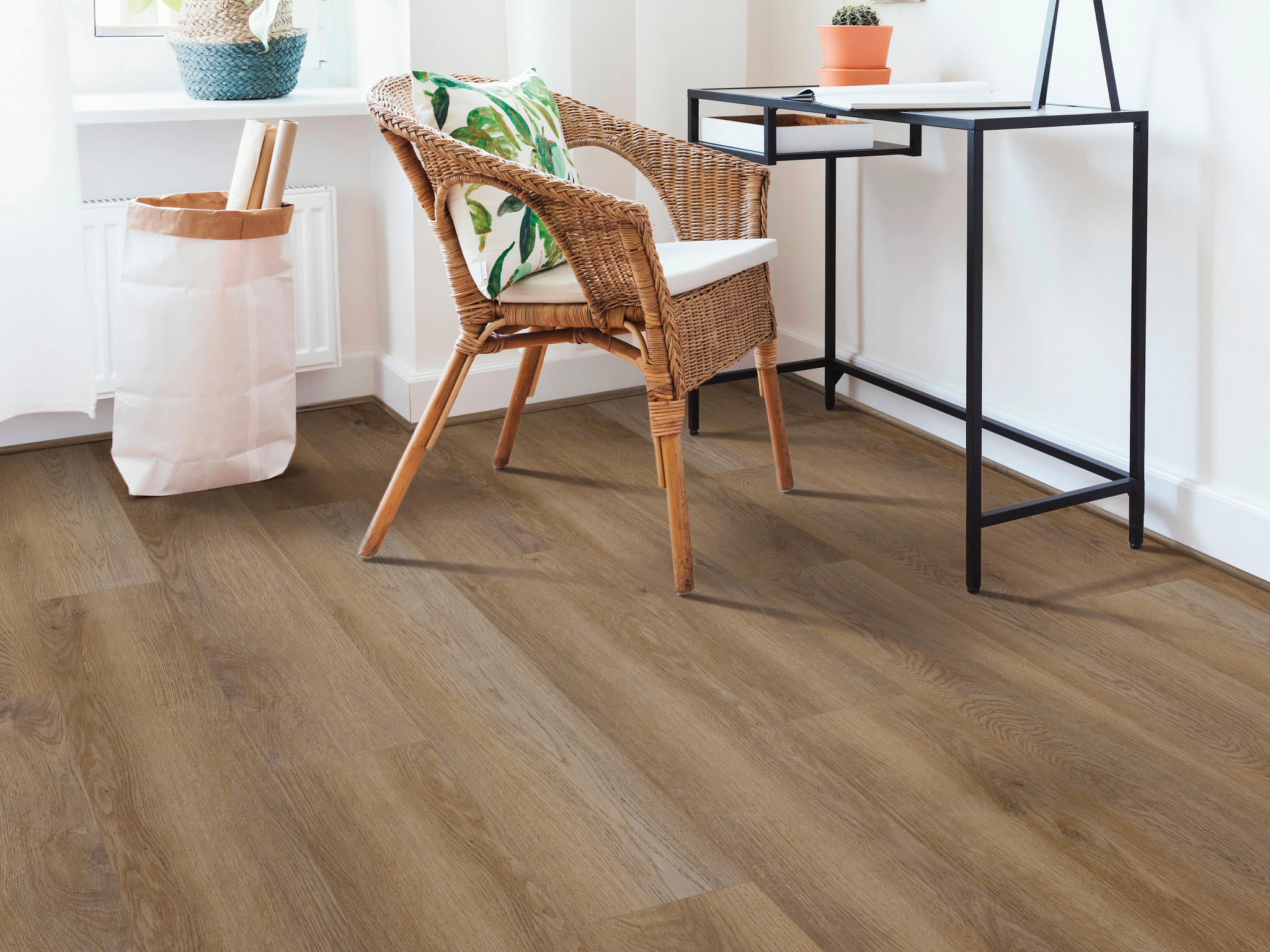 Cartwheel Oak VV017-02061 LVP Flooring | COREtec Pro