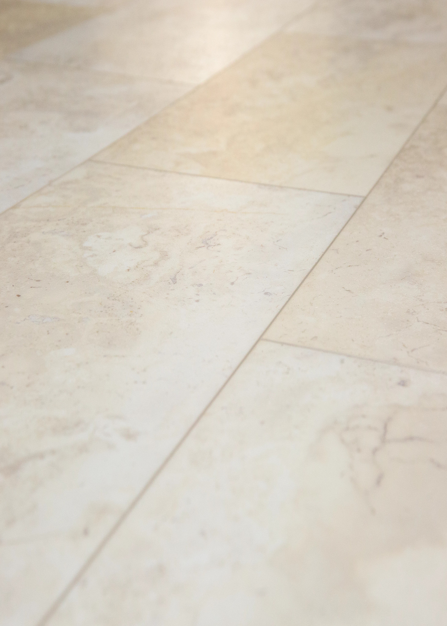COREtec Tile - Classic Travertine